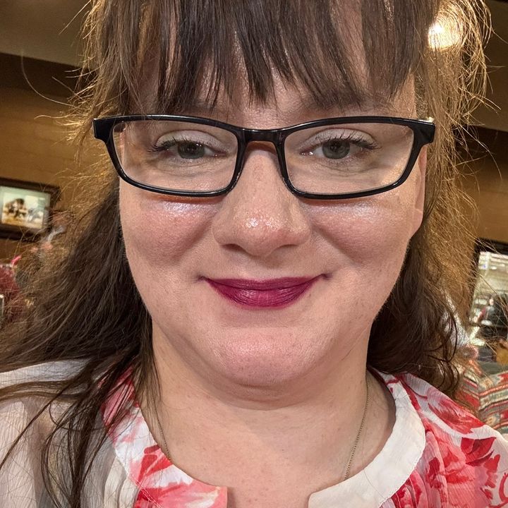 Felicia Parsons@feliciaspz | TikTok Shop Creator Sales History | FastMoss