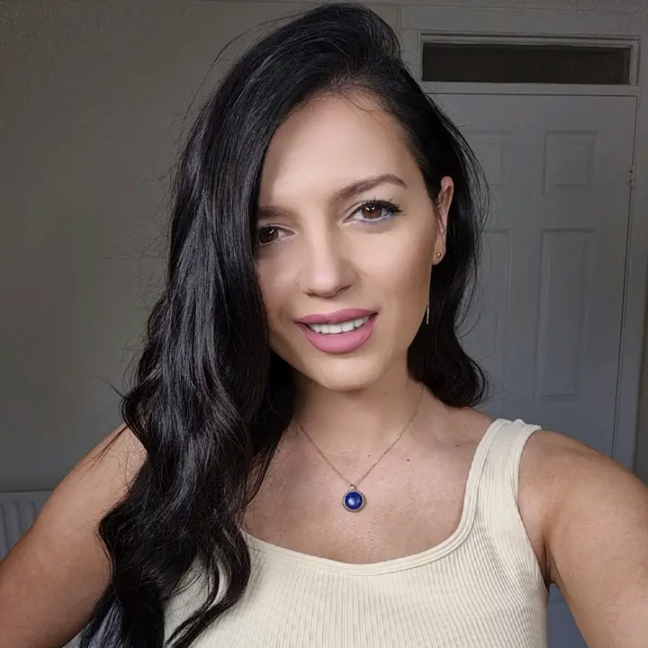 JENNIFER.L@l.jennyl | TikTok Shop Creator Sales History | FastMoss