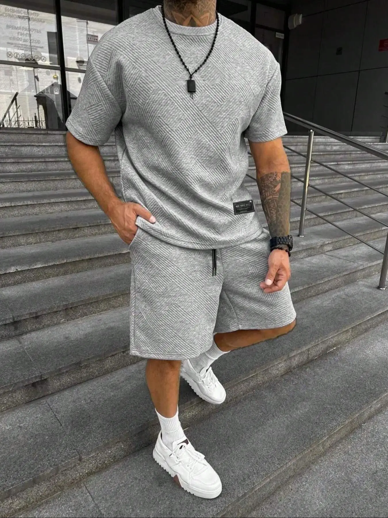 Two-Piece Set Men's Solid Short Sleeve Tee & Shorts Set, Regular Fit ...