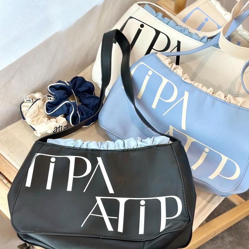 Atipa - LEAH BAG กระเป๋าสะพายข้างสกรีนโลโก้ TikTok爆款商品分析 - GMV/销量/带货达人 ...