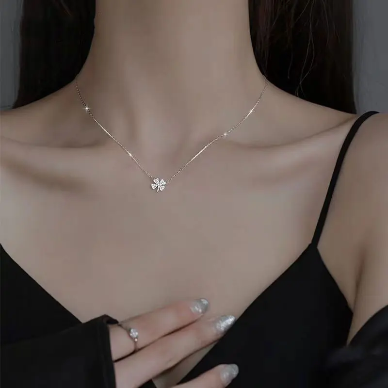 【SHBLY】สร้อยคอโคลเวอร์สี่แฉก โชคดี สำหรับผู้หญิง โซ่กระดูกไหปลาร้าเรียบ ...