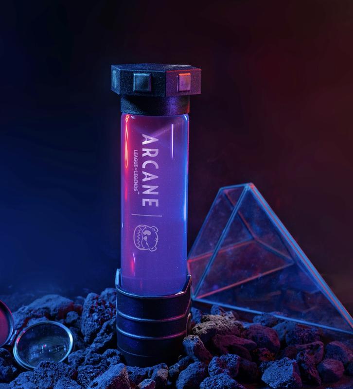 Boba Bear X Arcane Season 2 Shimmer Vial with LED Light, Clear Glass ...