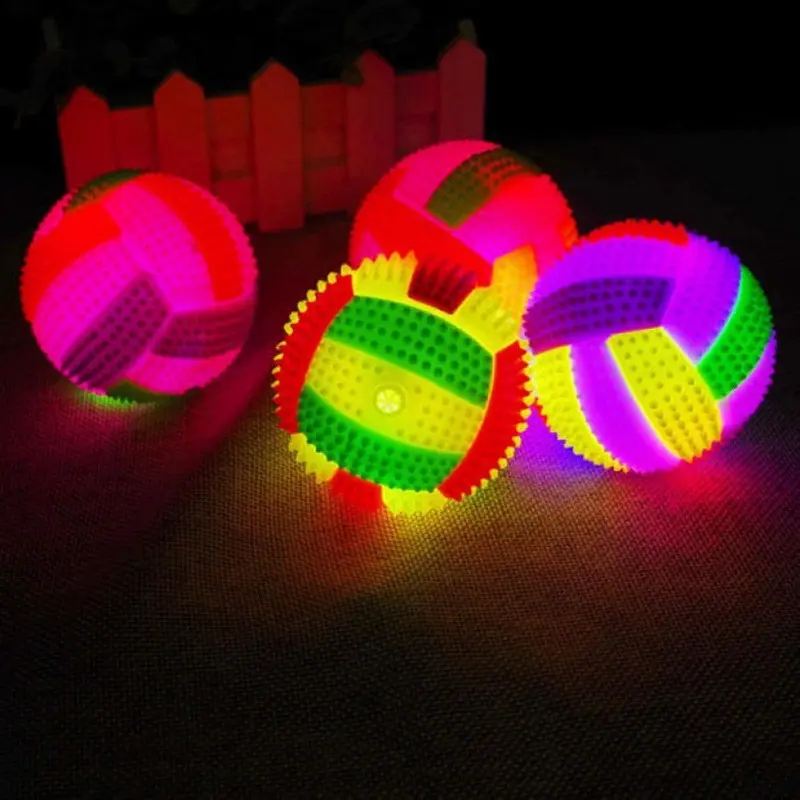 查看[4-pack Flashing Football-shaped LED Light Sound Bouncy Ball, Fun Toy ...