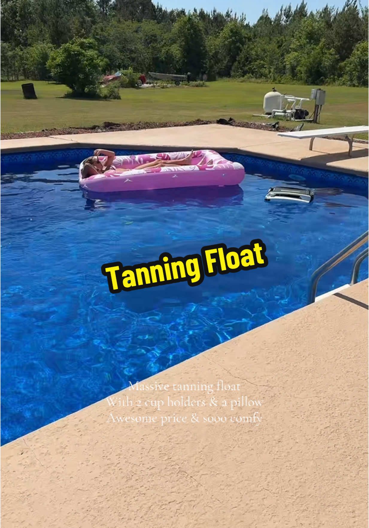 J/K I share! But truly this is the biggest tanning float! No lie I want ...