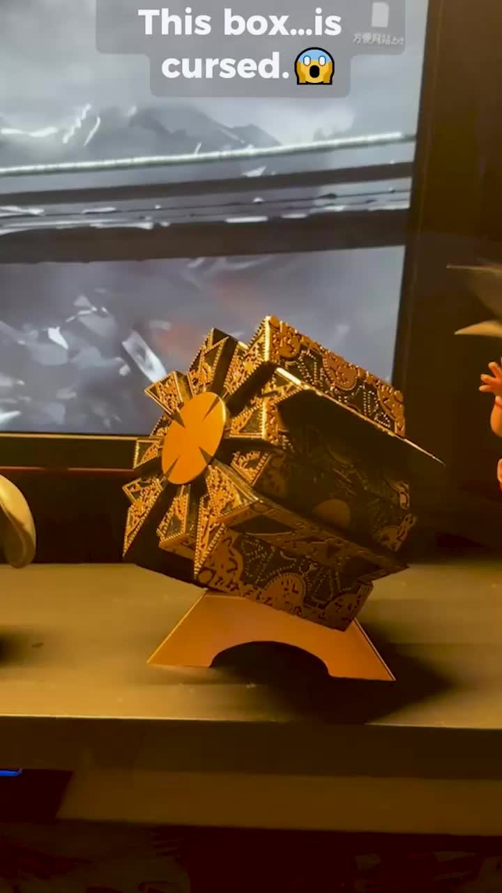 Do you dare to open the cursed box?#fy #fyp #fypシ #ComproDoPequeno # ...