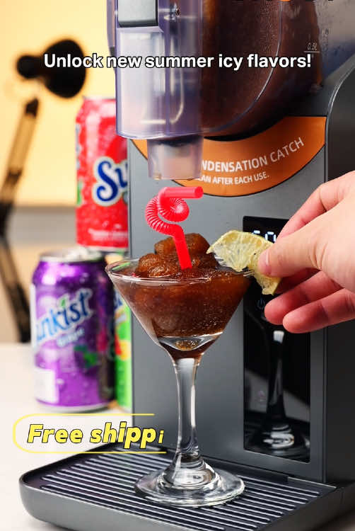 Easily make a cup of summer refreshing coke smoothie.#slushi #uhost # ...