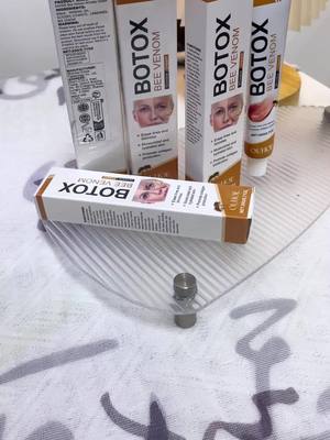Unleash the power of Bee Venom with this Botox Wrinkle Eraser Cream ...